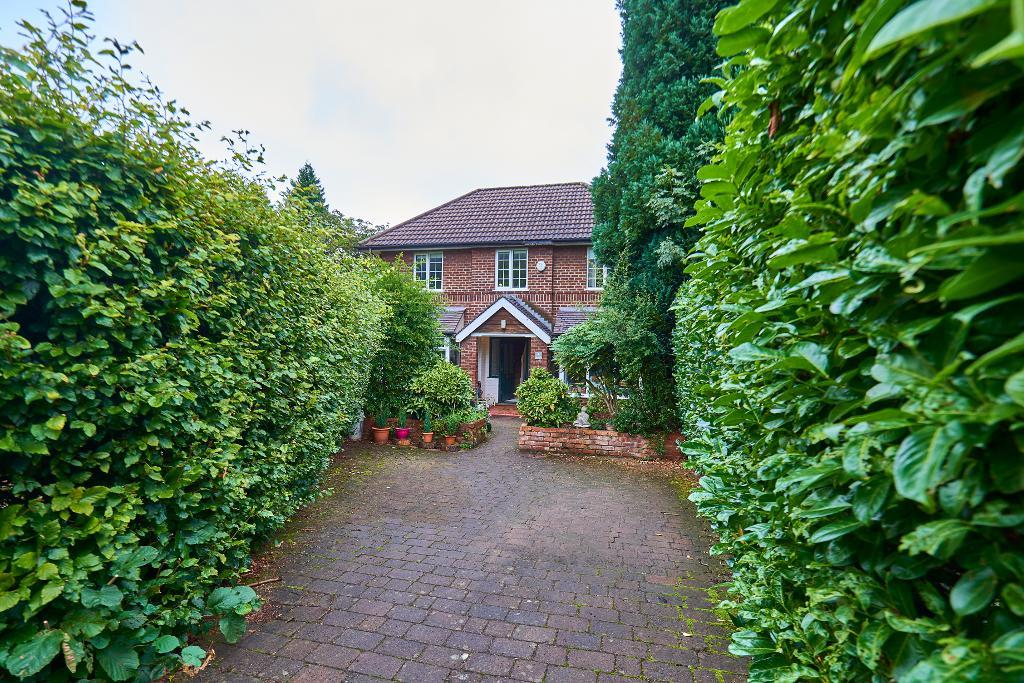 Jackson Maunders | Estate Agents in Altrincham