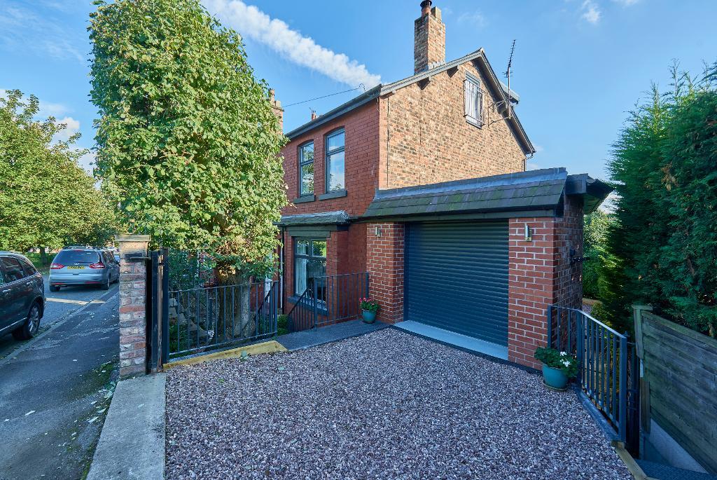 Jackson Maunders | Estate Agents in Altrincham