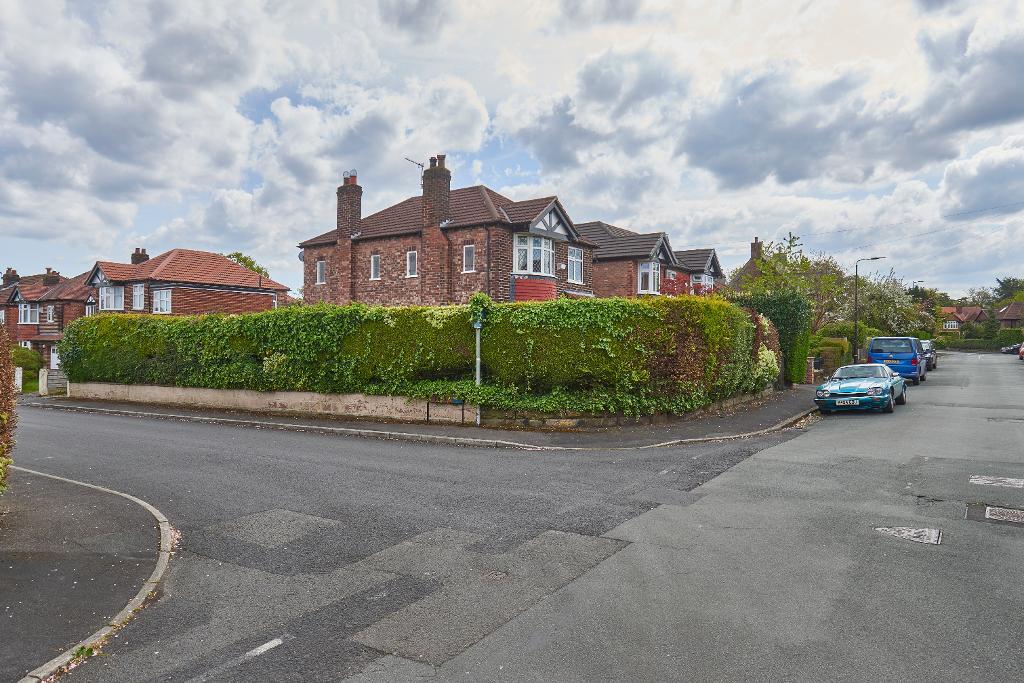 Jackson Maunders | Estate Agents in Altrincham