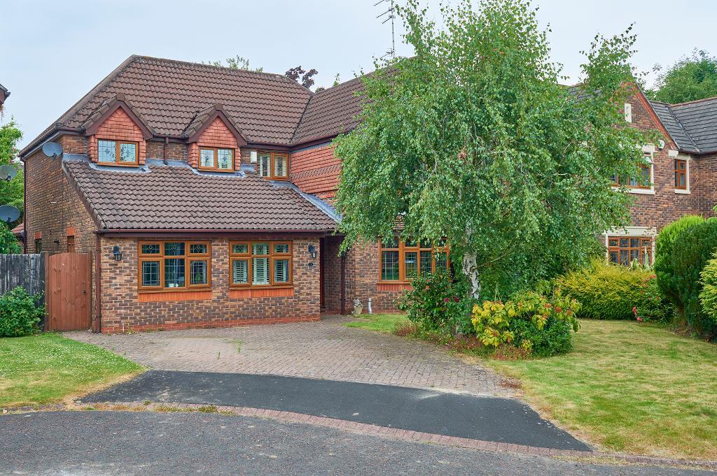 Jackson Maunders | Estate Agents in Altrincham