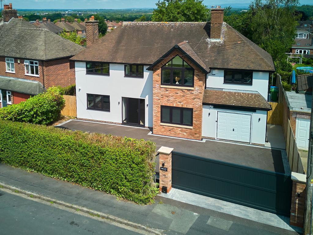 Jackson Maunders | Estate Agents in Altrincham